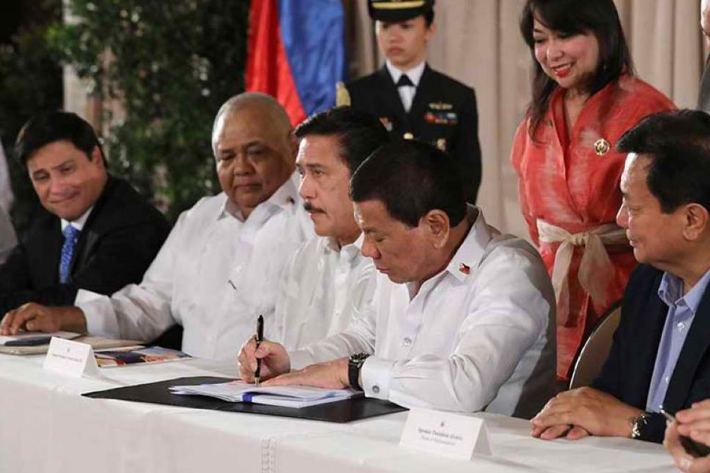 Duterte signs Ease of Doing Business Act - Flying Ketchup
