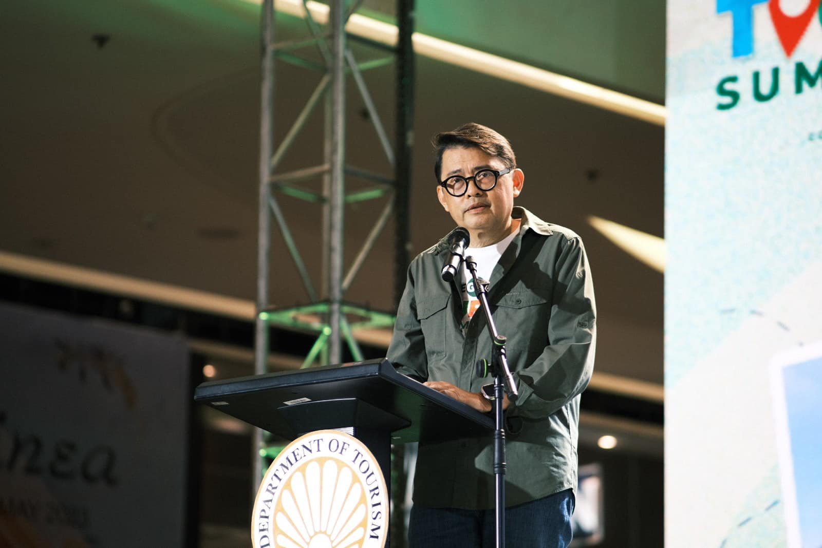 Joey Concepcion: I Love the Philippines - Flying Ketchup