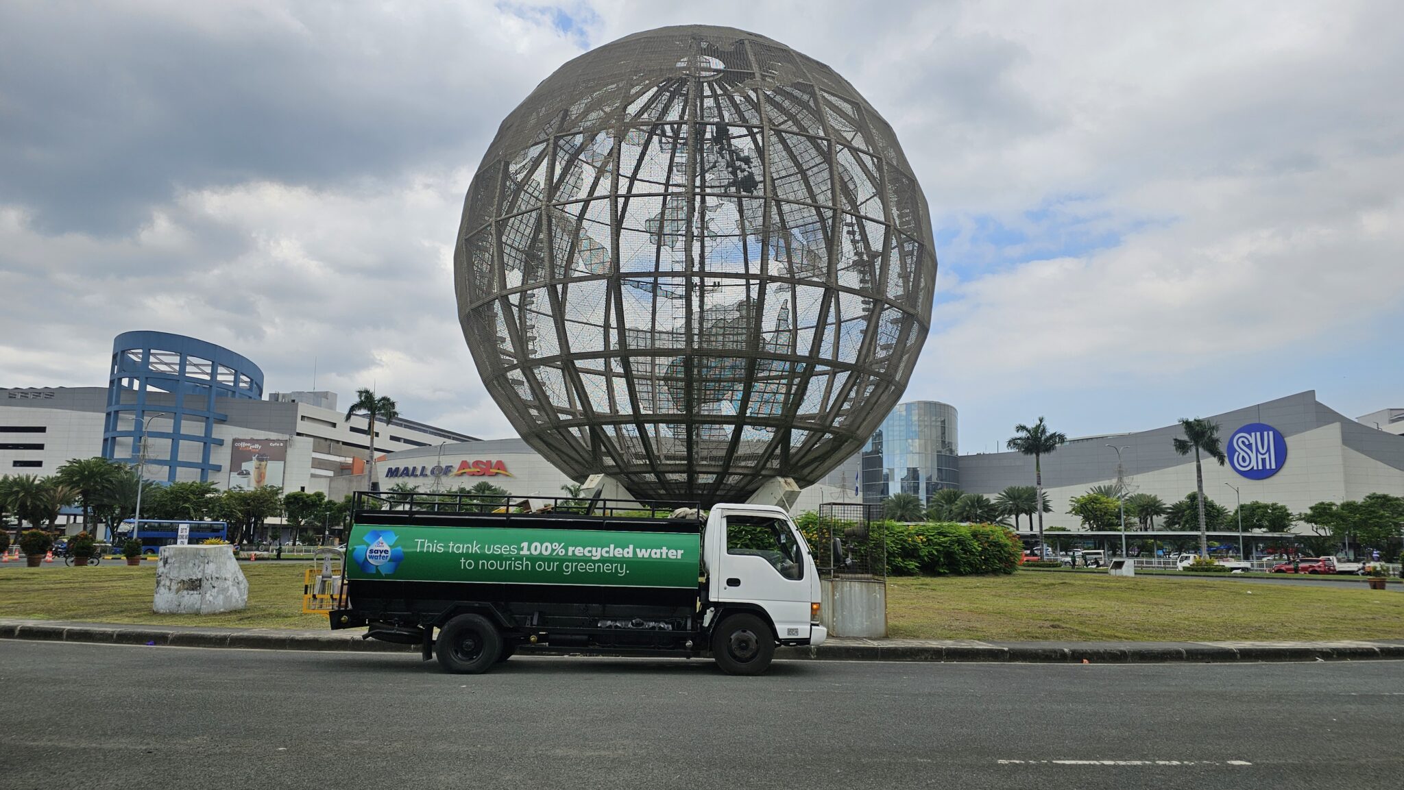 MOA SKY: SM Mall of Asia's Epic Upgrade! - Flying Ketchup